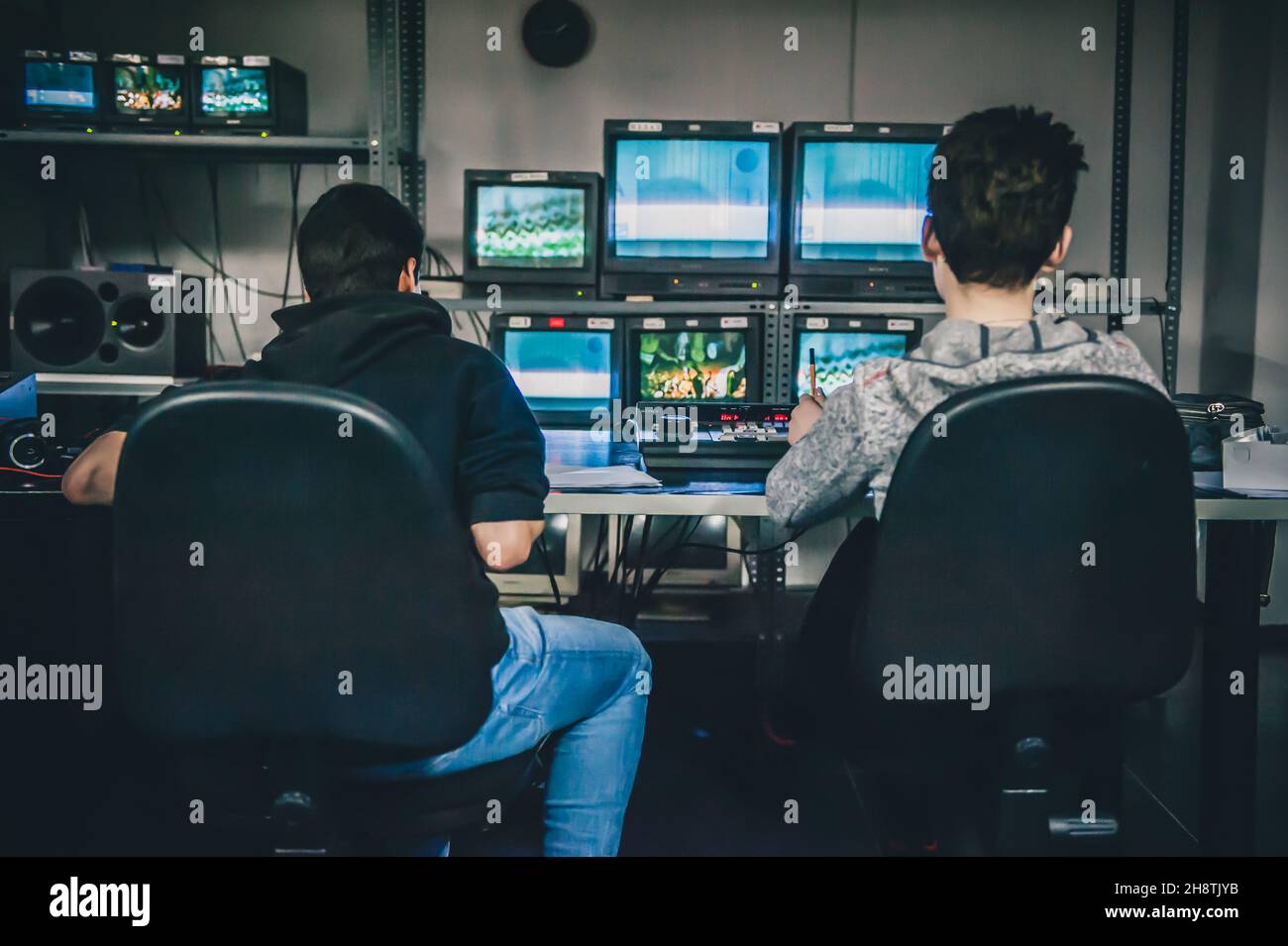 Hd Film Editing Studio