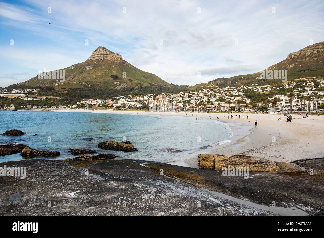 Cape Town, Saudi Arabien. 30th Nov, 2021. Cape Town: South Africa on ...