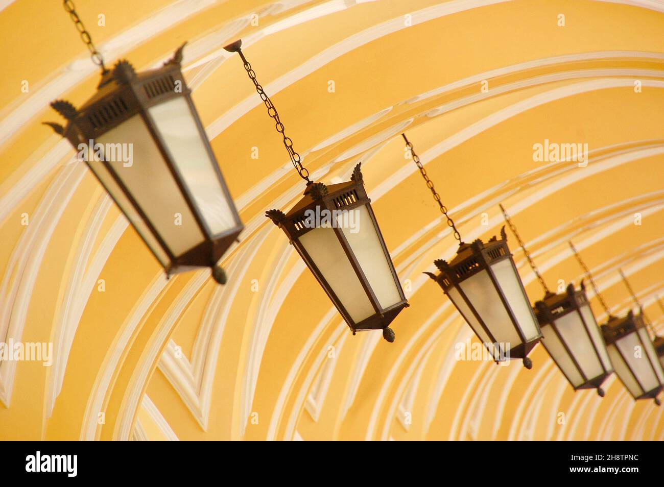 A chain of street lamps Stock Photo - Alamy