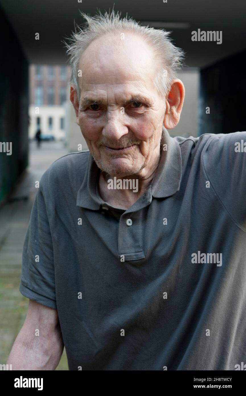 84 year old hi-res stock photography and images - Alamy