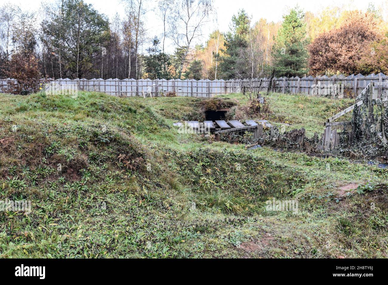 World war 1 tunnel recreation hi-res stock photography and images - Alamy