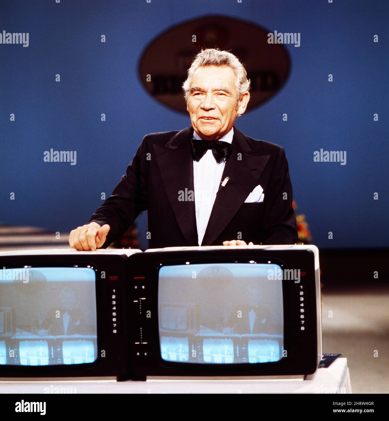 Peter Frankenfeld in seiner Show "Musik ist Trumpf", Deutschland 1978 ...