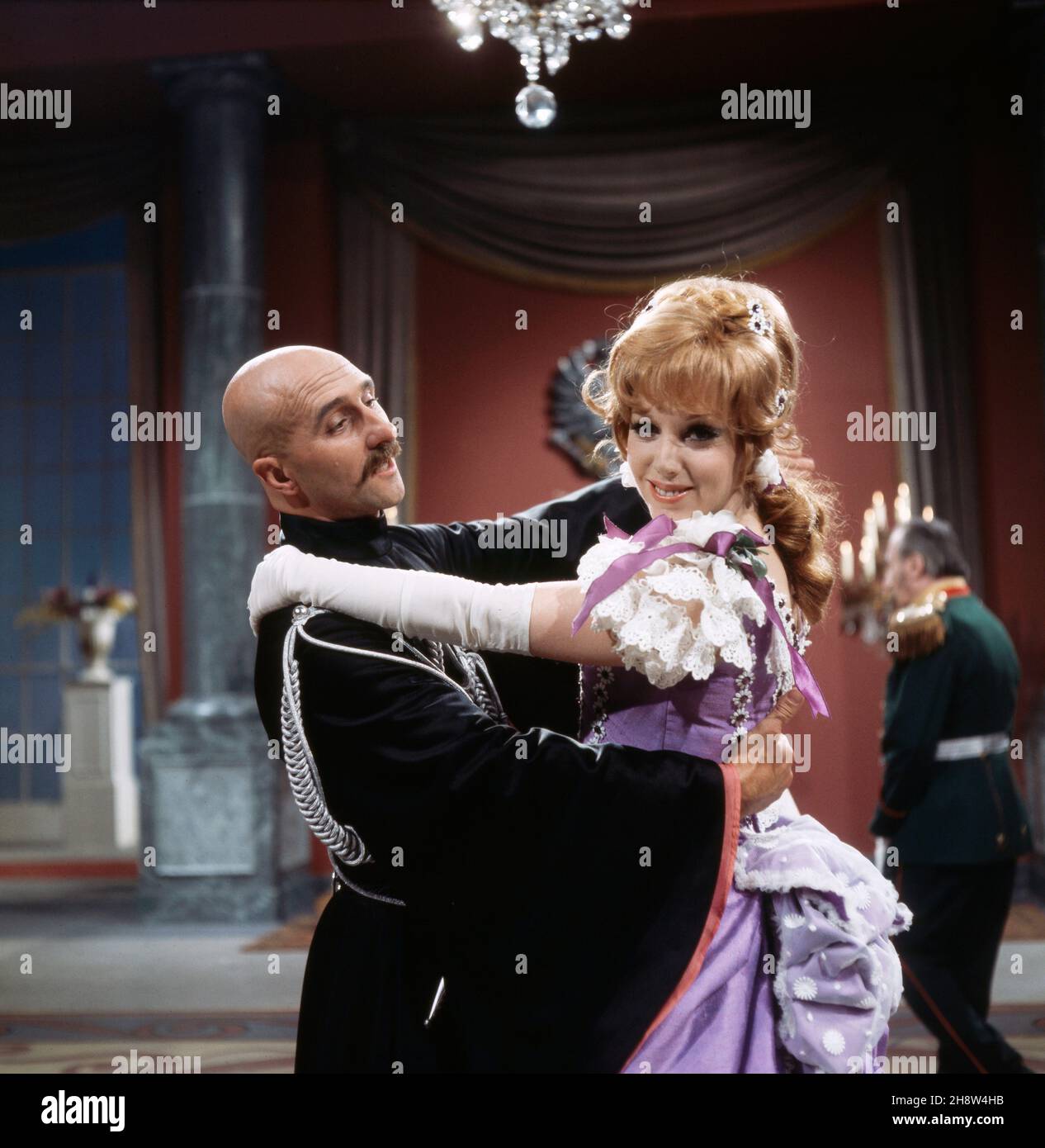 Der Letzte Walzer, Operette von Oscar Strauss, ZDF Fernsehverfilmung ...