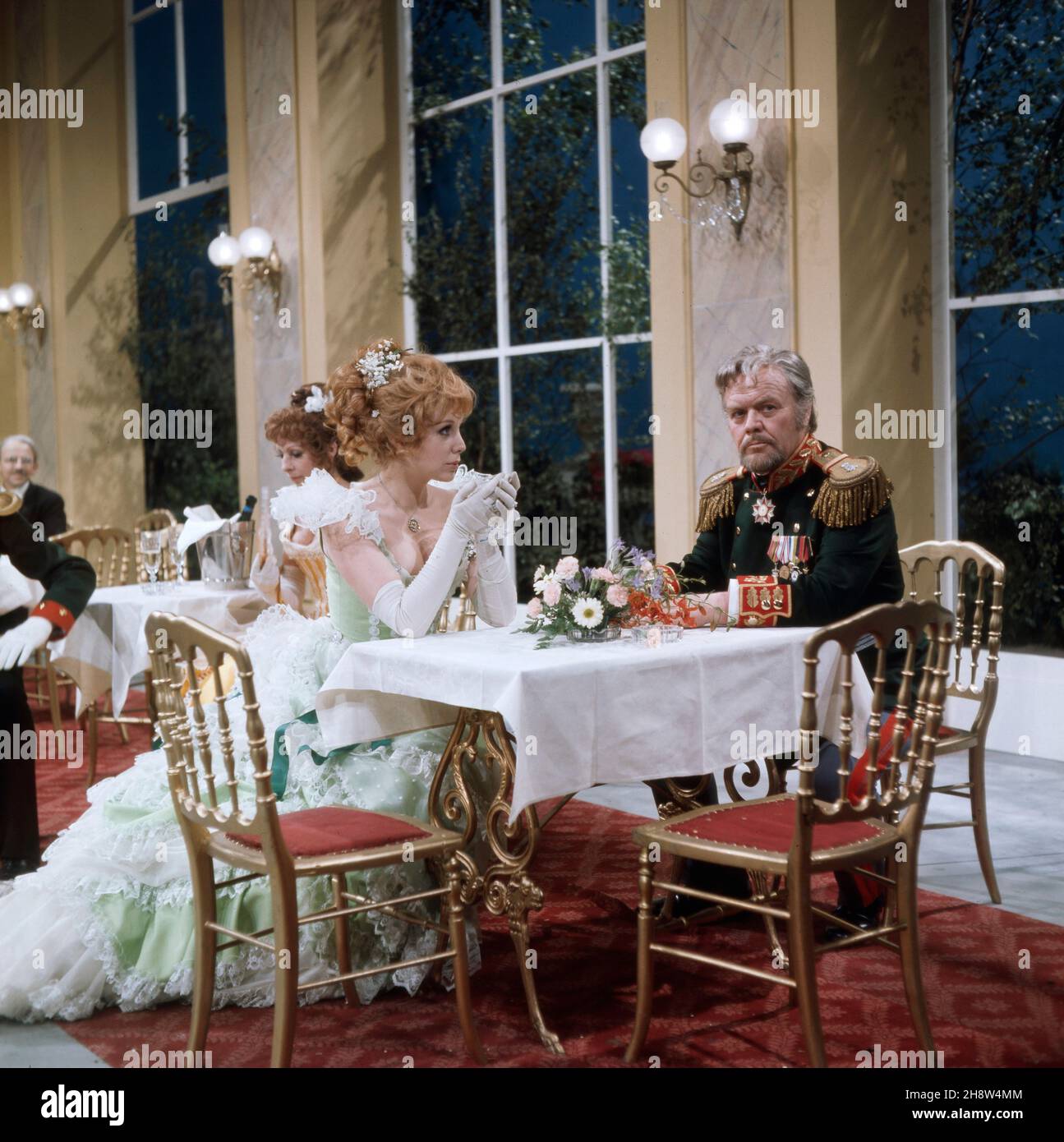 Der Letzte Walzer, Operette von Oscar Strauss, ZDF Fernsehverfilmung ...