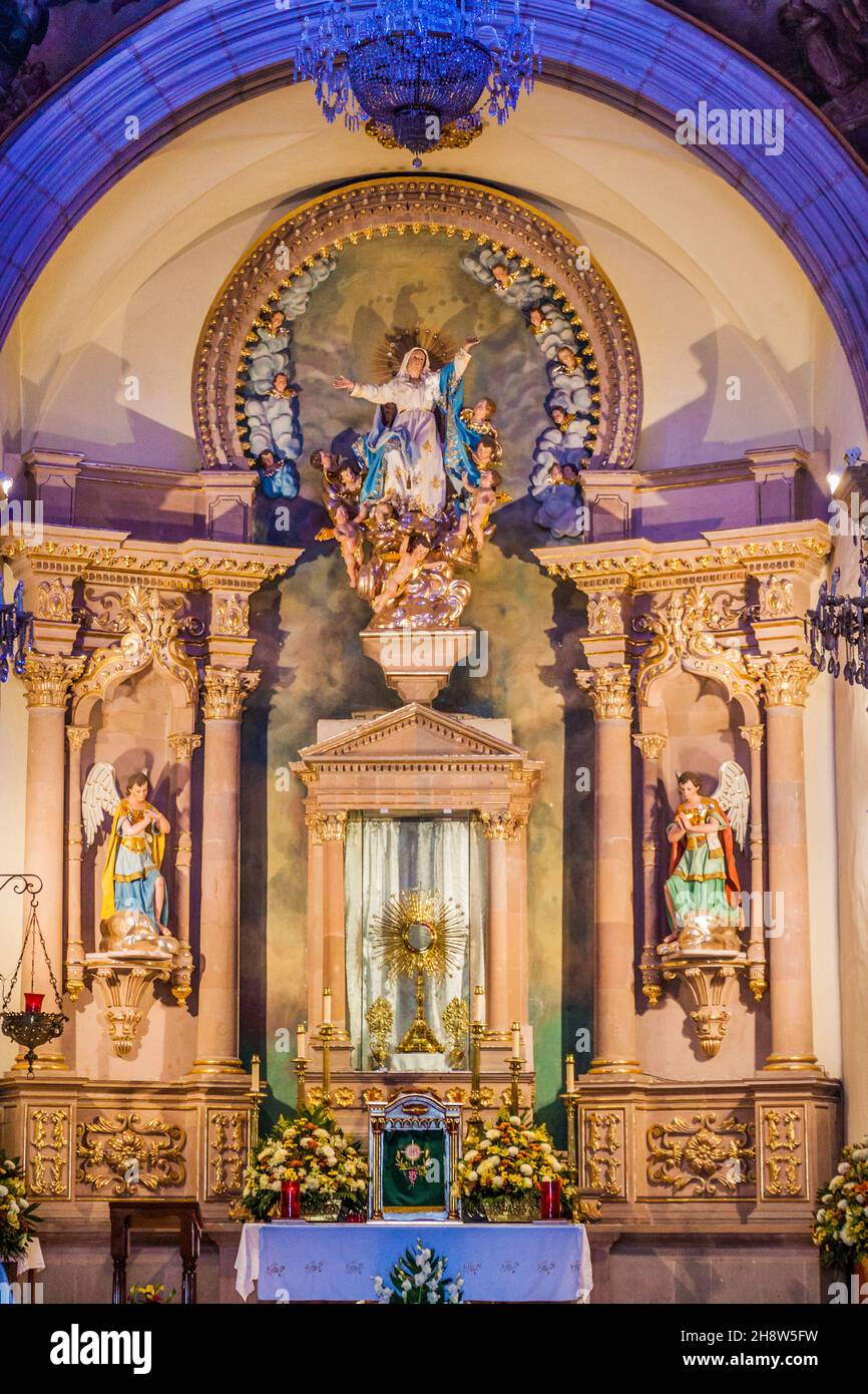 QUERETARO, MEXICO: OCTOBER 3, 2016: Interior of the Church and Convent ...