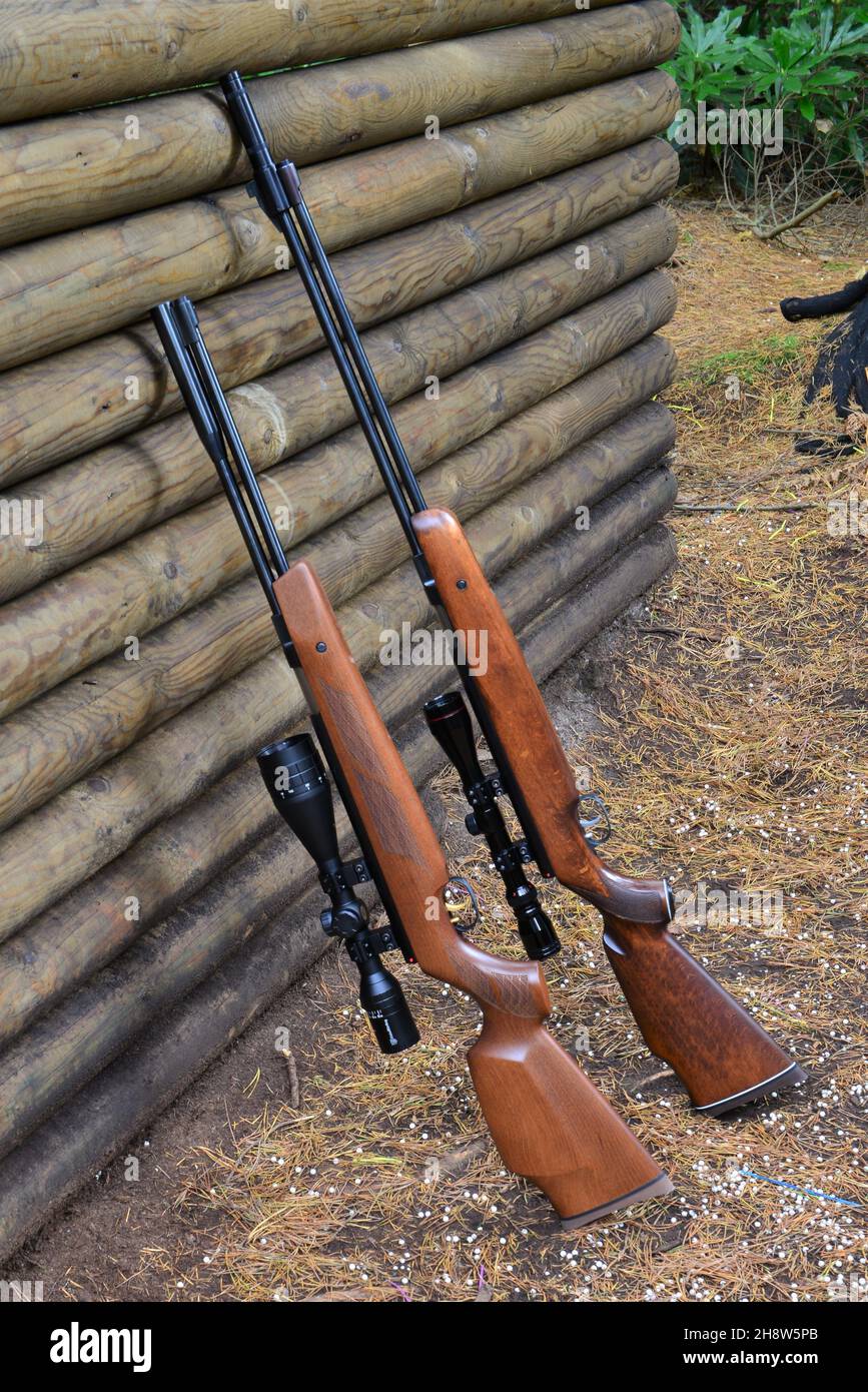 Two rifles at a shooting range Stock Photo - Alamy