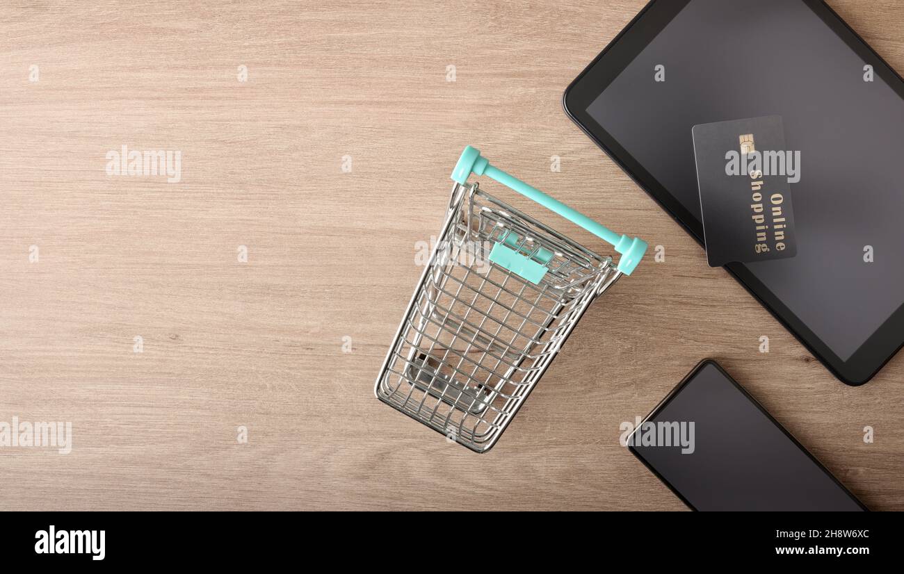 Mobile cart hi-res stock photography and images - Alamy