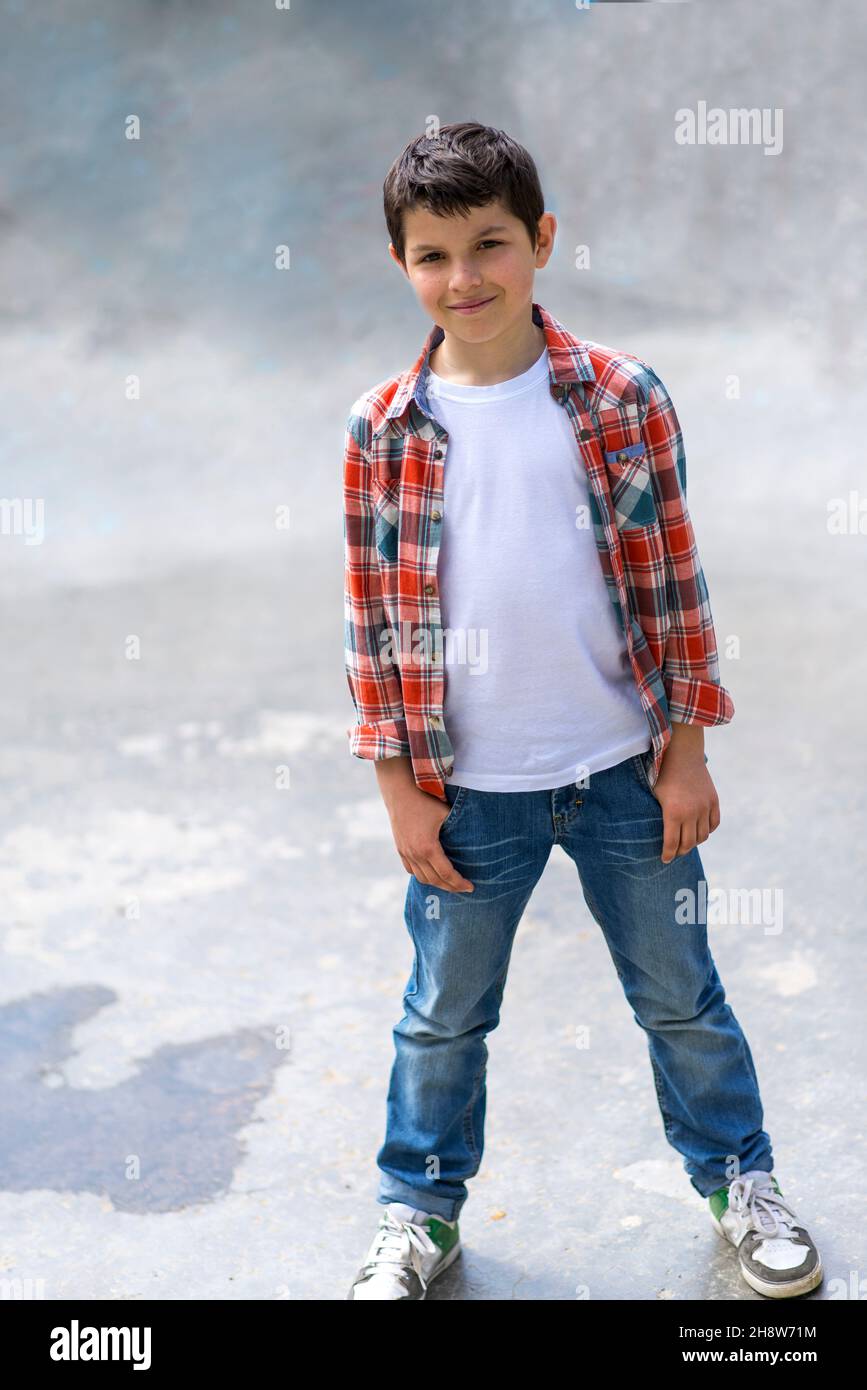 Sweaty kid smiling hi-res stock photography and images - Alamy