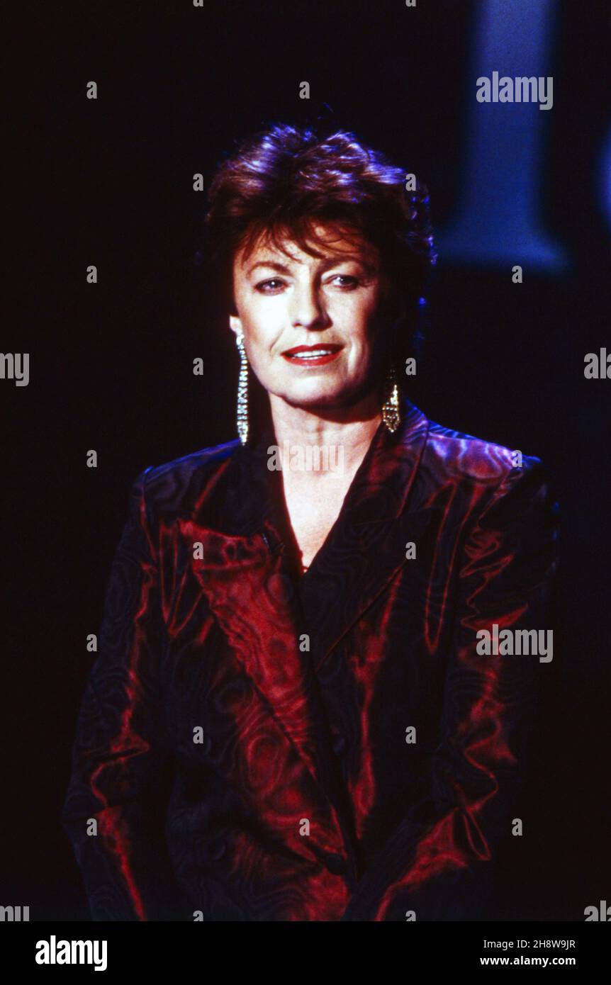 Nicole Heesters, deutsche Schauspielerin und Hörspielsprecherin ...