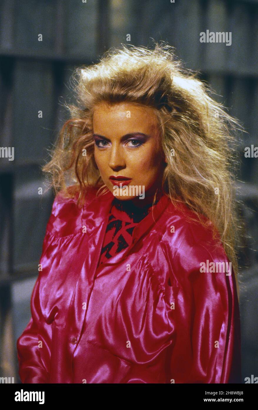 Schulterpolster hi-res stock photography and images - Alamy