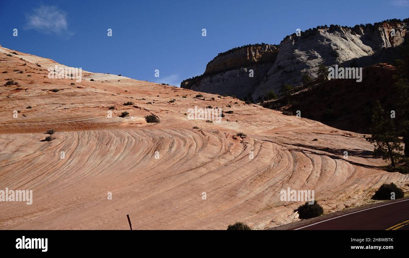 Zion canyons steep red cliffs hi-res stock photography and images - Alamy