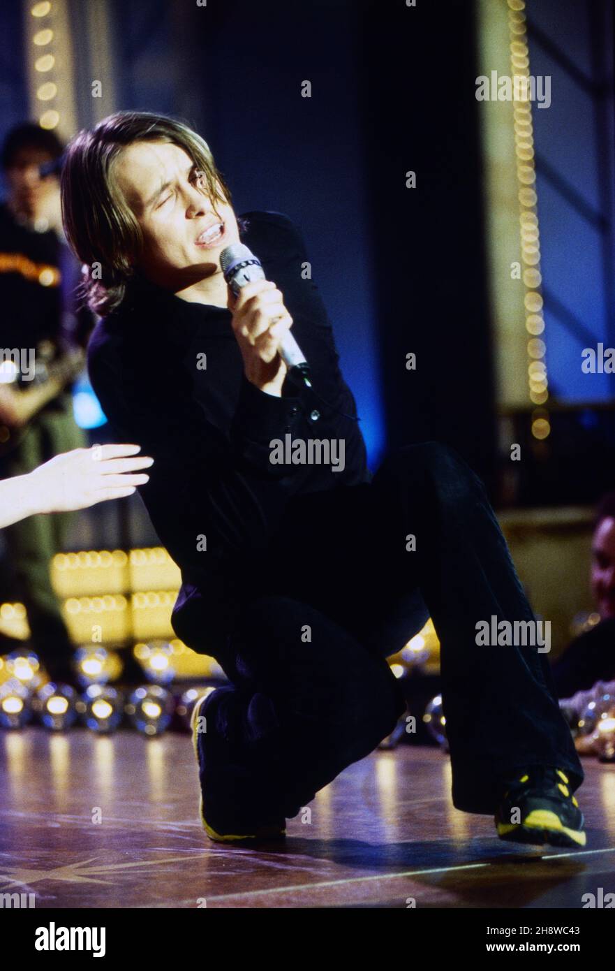 Mark Owen, britischer Sänger und Tänzer, bei einem Auftritt in der Show ...