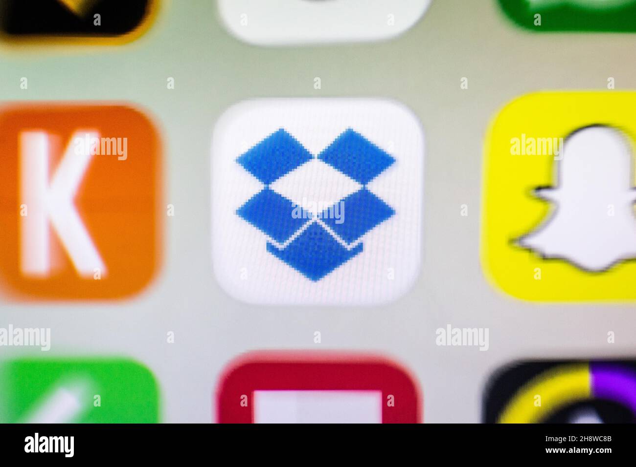 Photo illustration of dropbox app hi-res stock photography and images ...