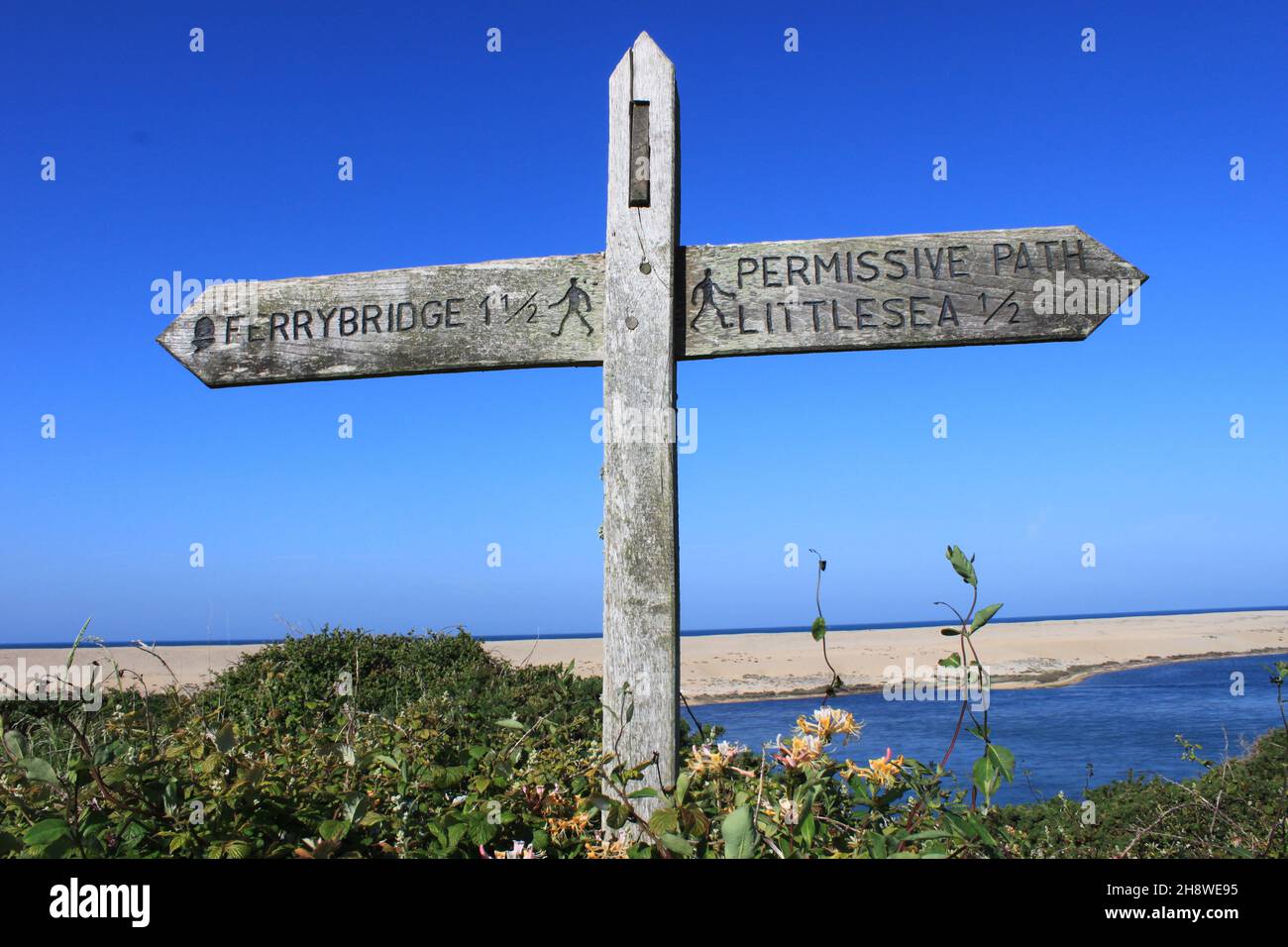 Ferrybridge permissive path Littlesea directional sign. Fleet Lagoon ...