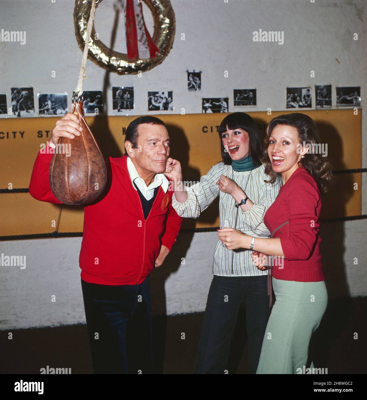 Boxclub hi-res stock photography and images - Alamy