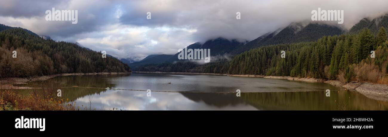 Panoramic View of Cleveland Dam and Capilano Lake Stock Photo - Alamy