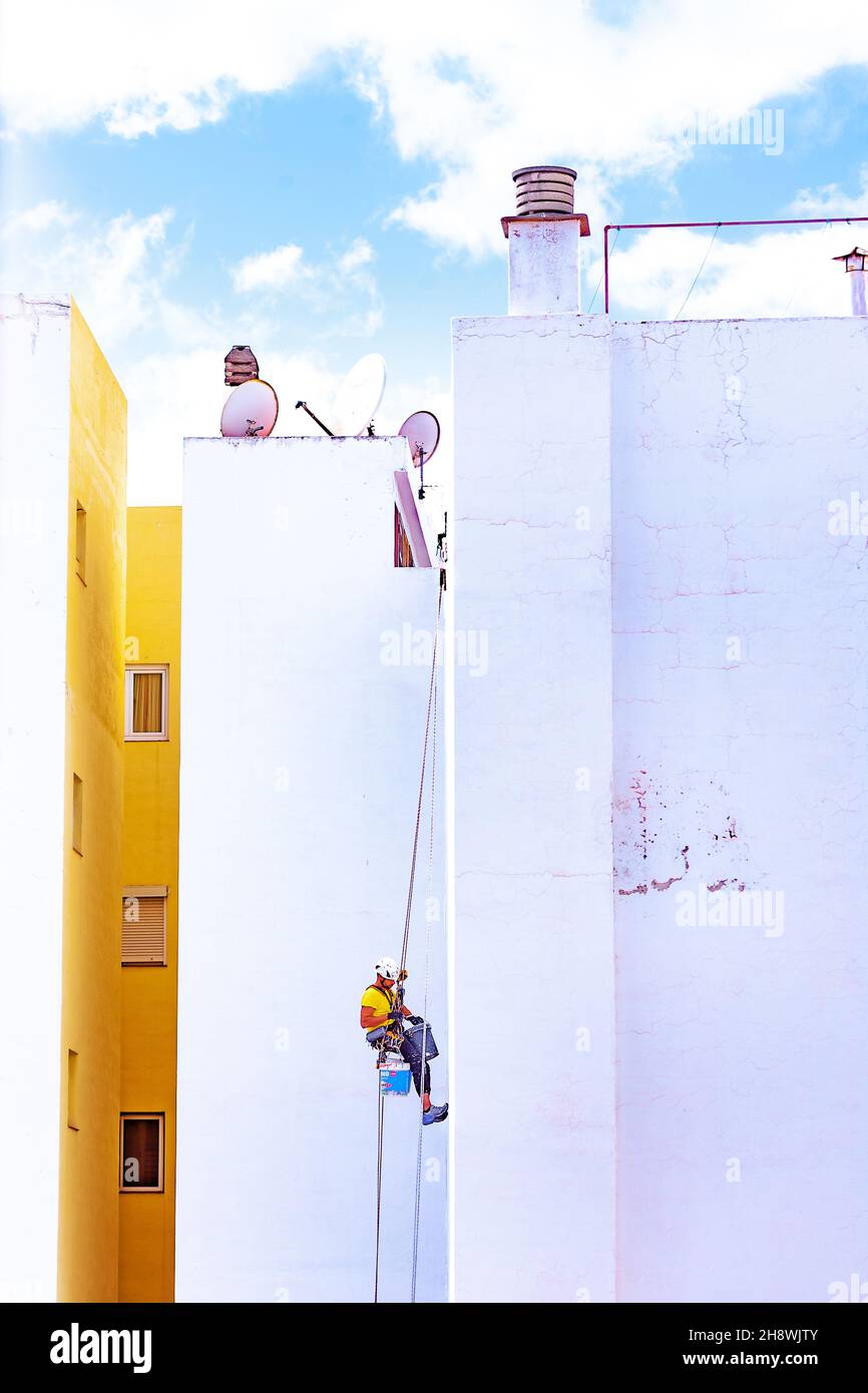 Suspended tubes hi-res stock photography and images - Alamy