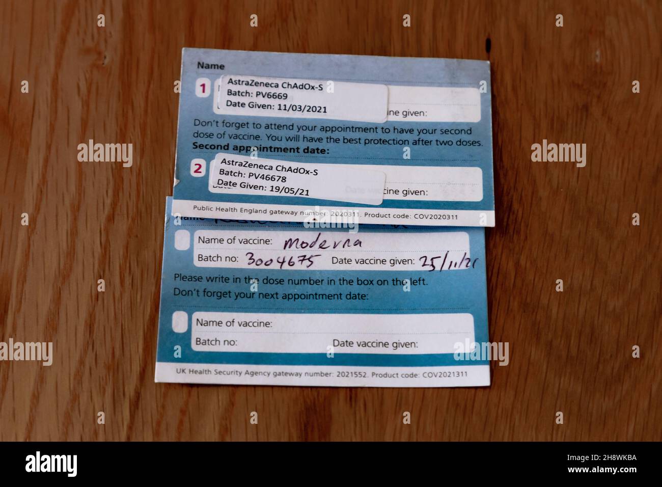 Morderna vaccine hi-res stock photography and images - Alamy