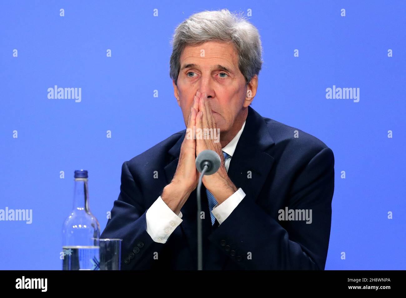 John kerry portrait hi-res stock photography and images - Alamy