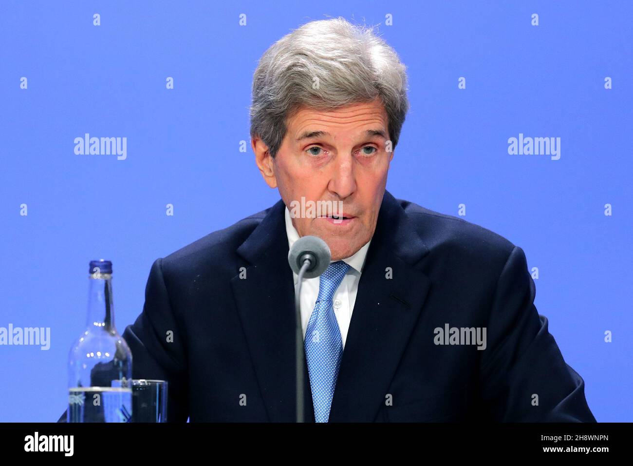 John kerry portrait hi-res stock photography and images - Alamy