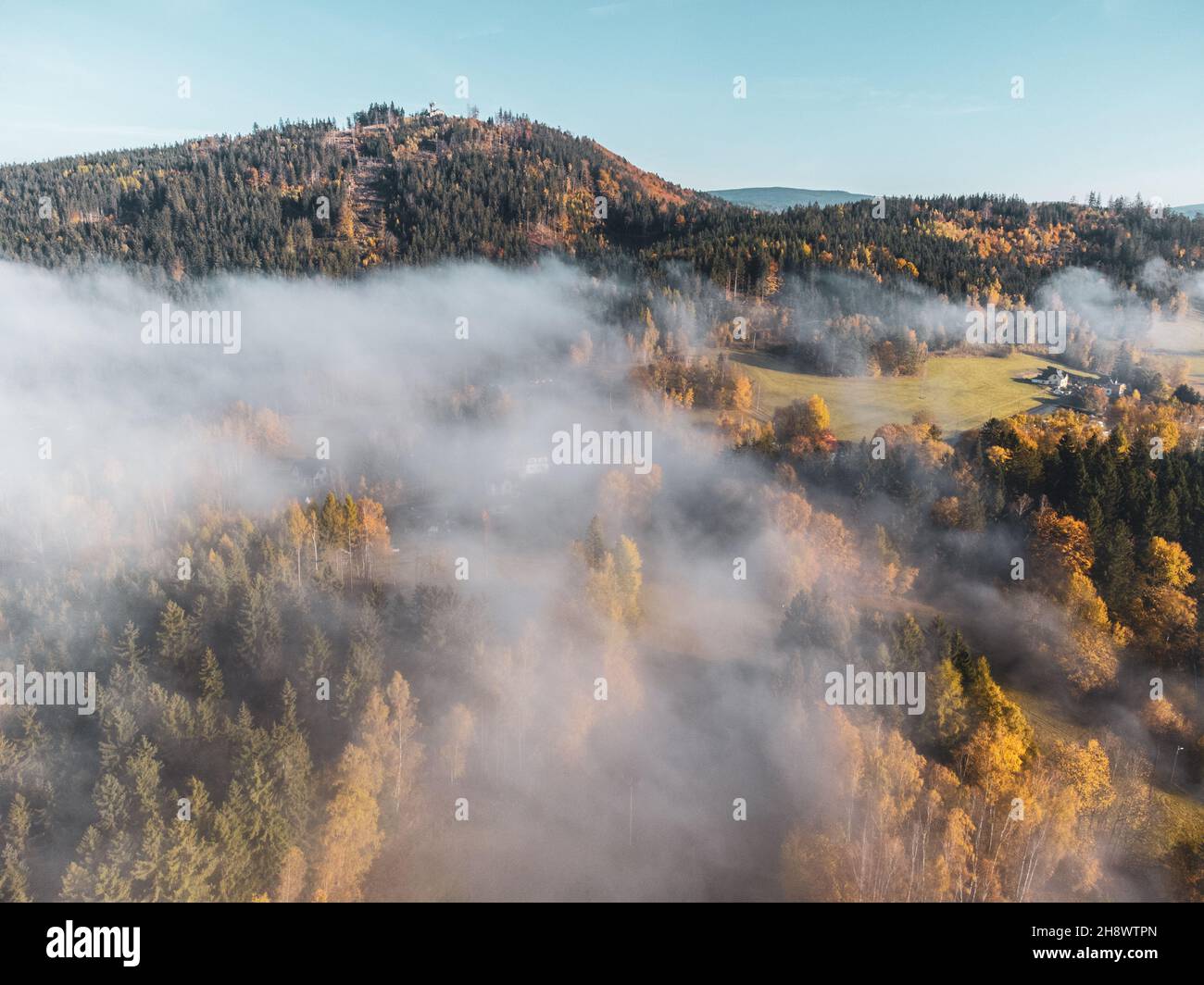 Aerial view forested landscape hi-res stock photography and images - Alamy