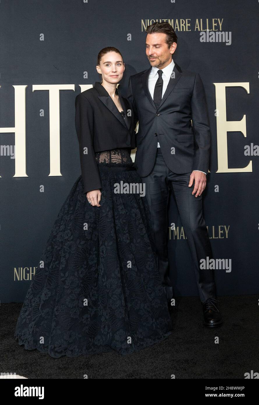 New York, United States. 01st Dec, 2021. Rooney Mara and Bradley Cooper ...