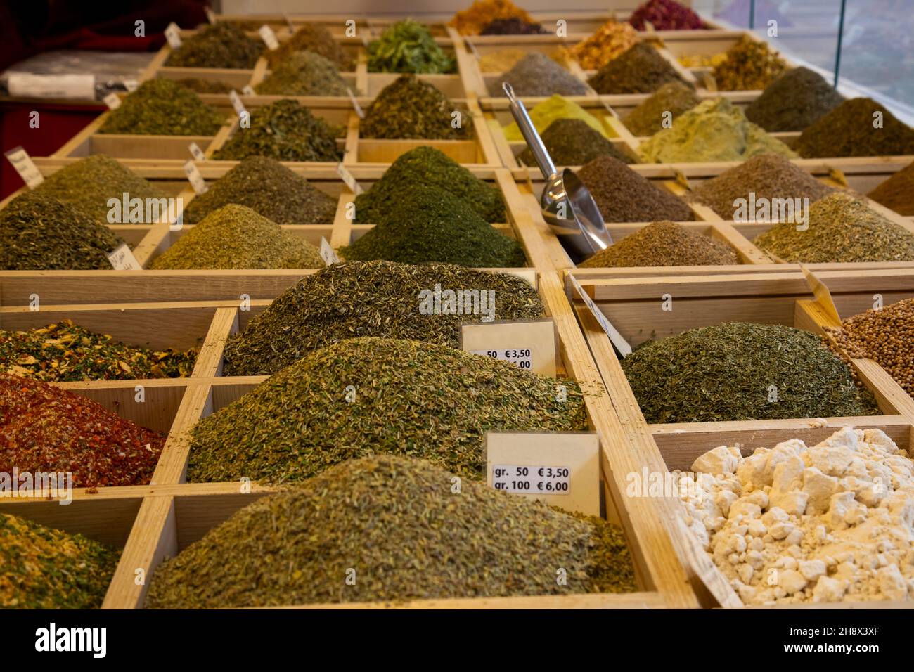 many different dry spices in the open market in Italy Stock Photo - Alamy