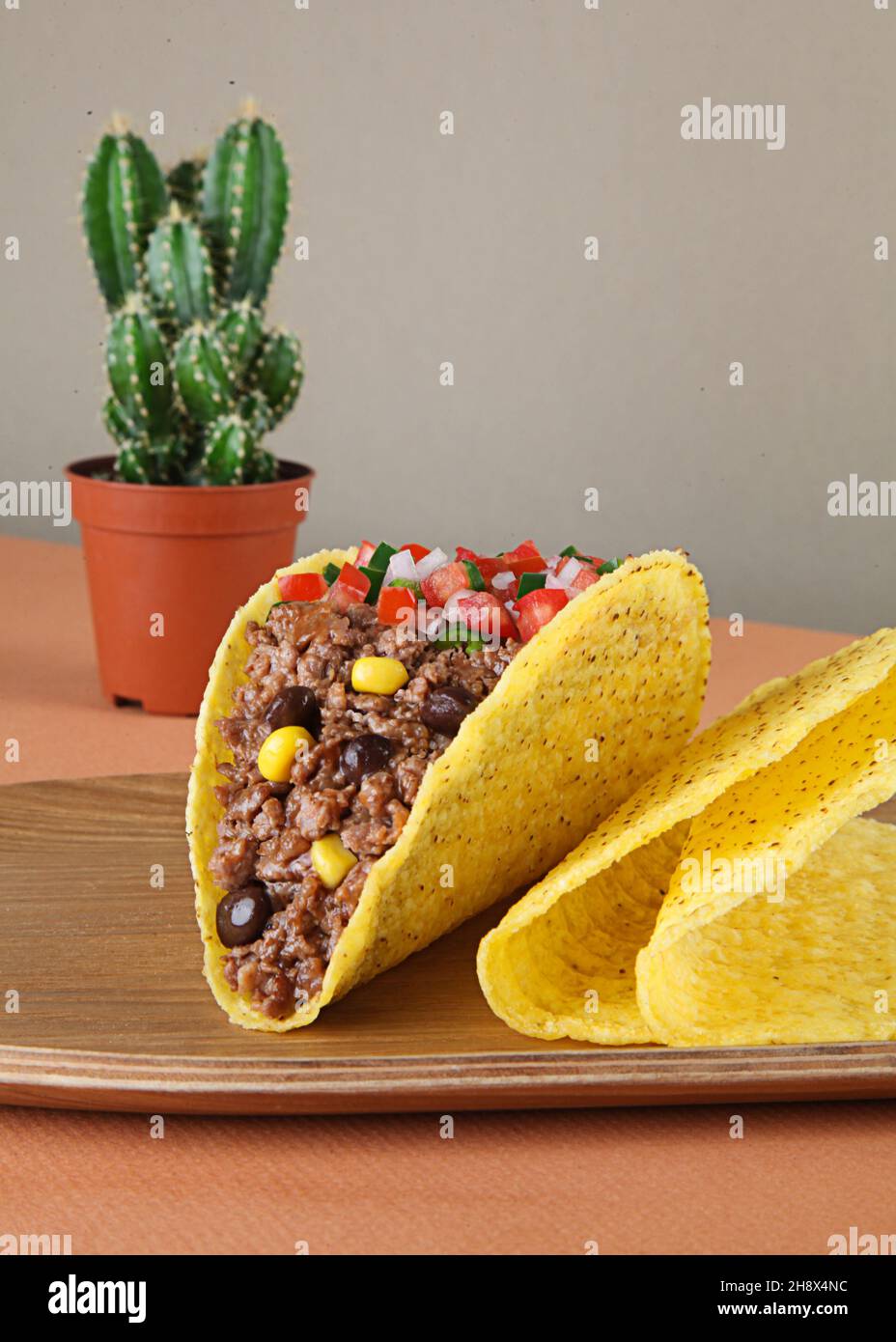 Soft Taco Shells High Resolution Stock Photography and Images - Alamy