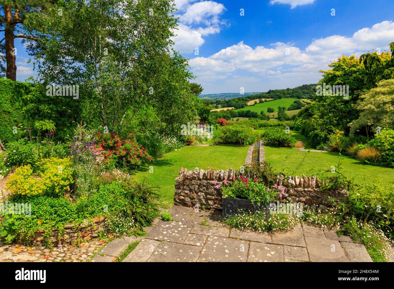The Millennium Garden at Burrow Farm Garden – created by Mary Benger ...