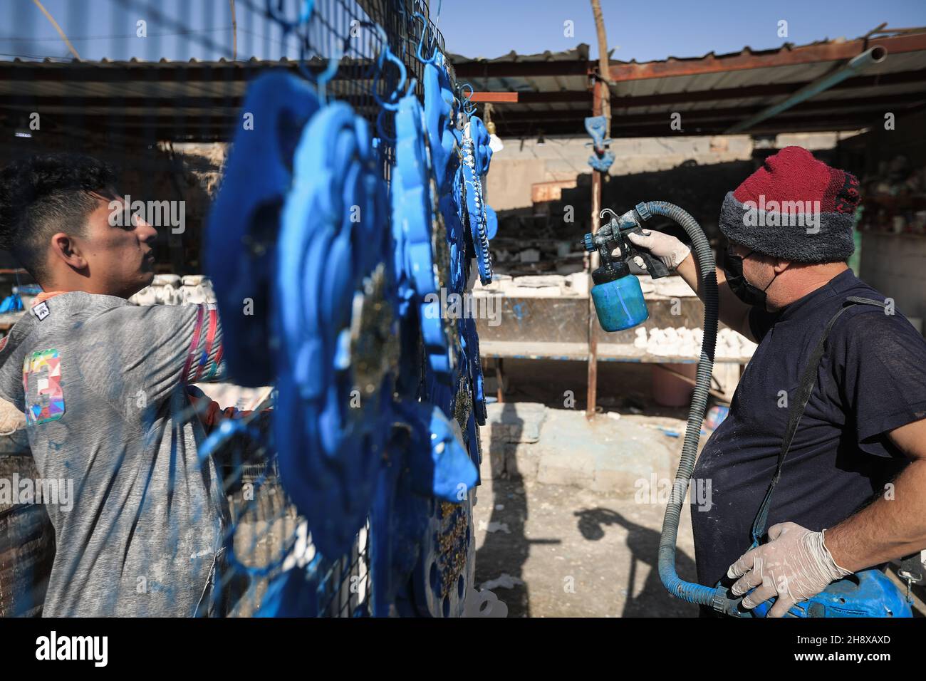 Seven eyes hi-res stock photography and images - Alamy