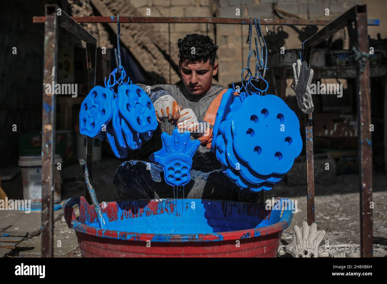 Seven eyes hi-res stock photography and images - Alamy