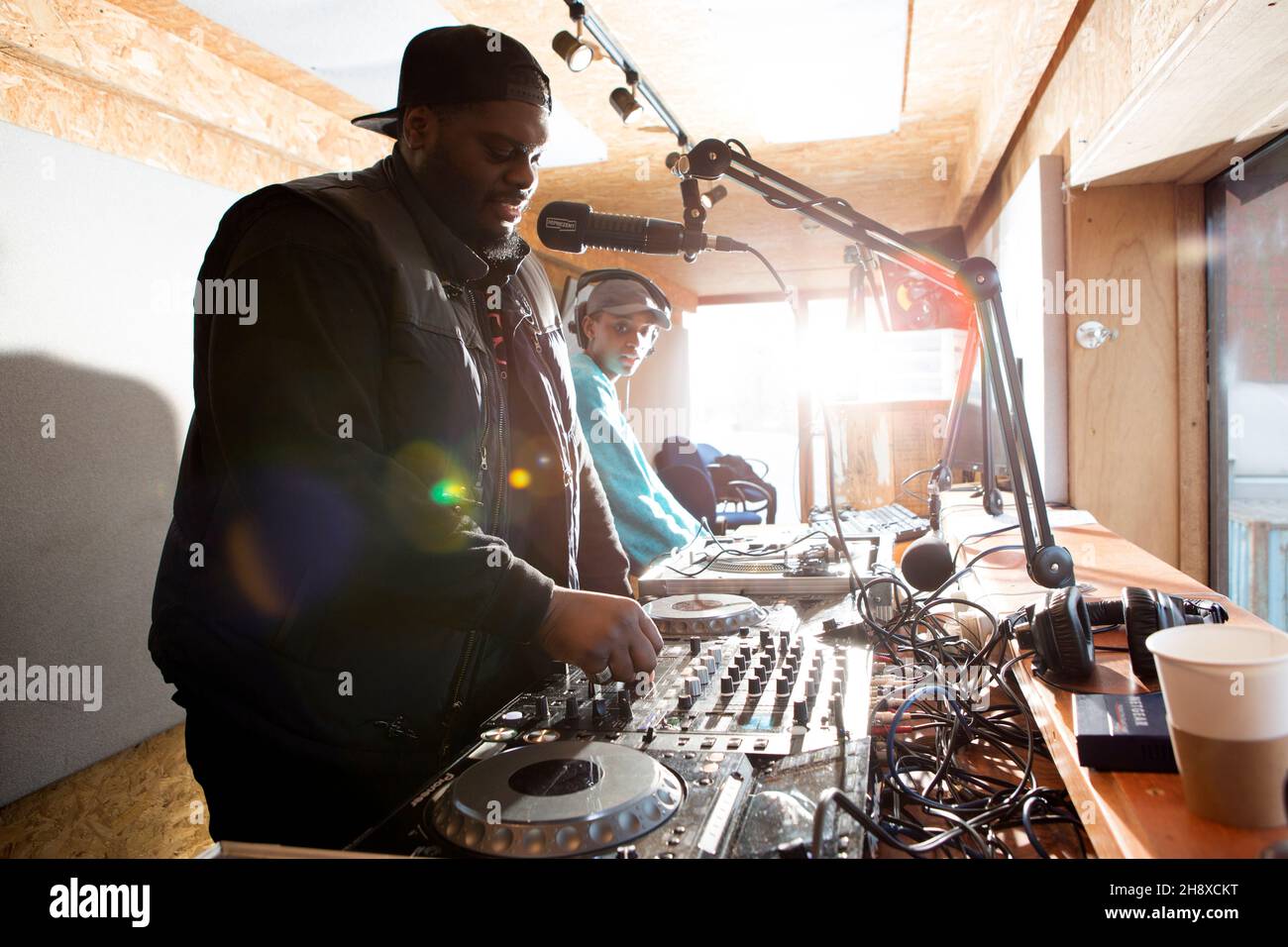 Sherelle dj hi-res stock photography and images - Alamy