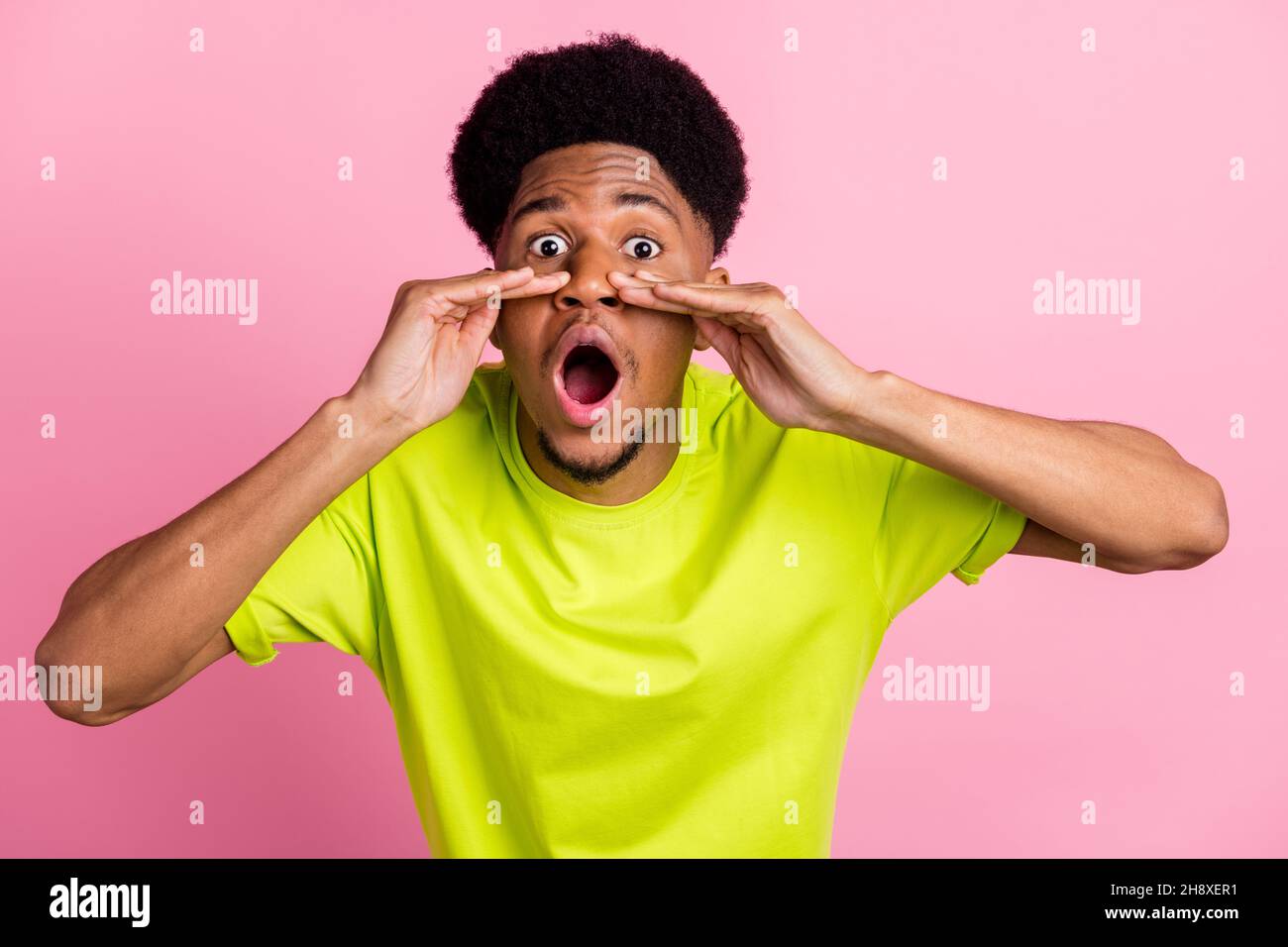 Portrait of attractive amazed guy shouting good news ad advert isolated ...