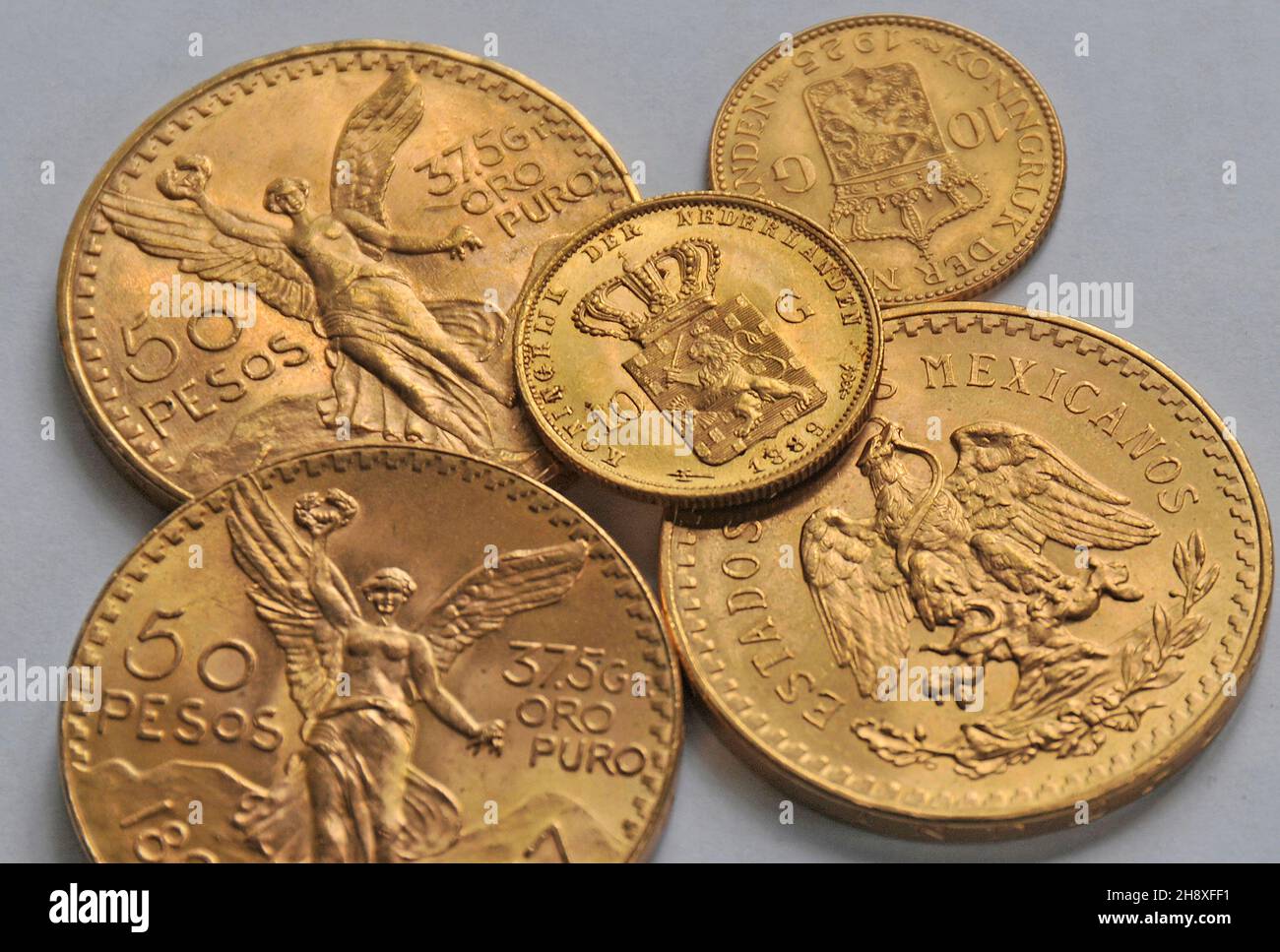 Mexicana coins hi-res stock photography and images - Alamy