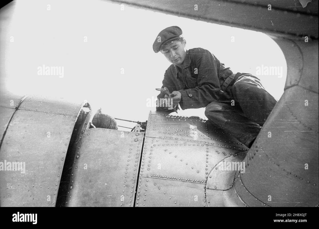 Douglas dc 3 engine Black and White Stock Photos & Images - Alamy