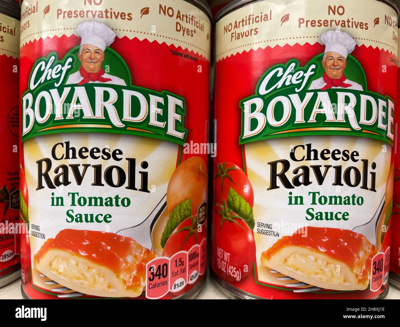 Chef boyardee hi-res stock photography and images - Alamy
