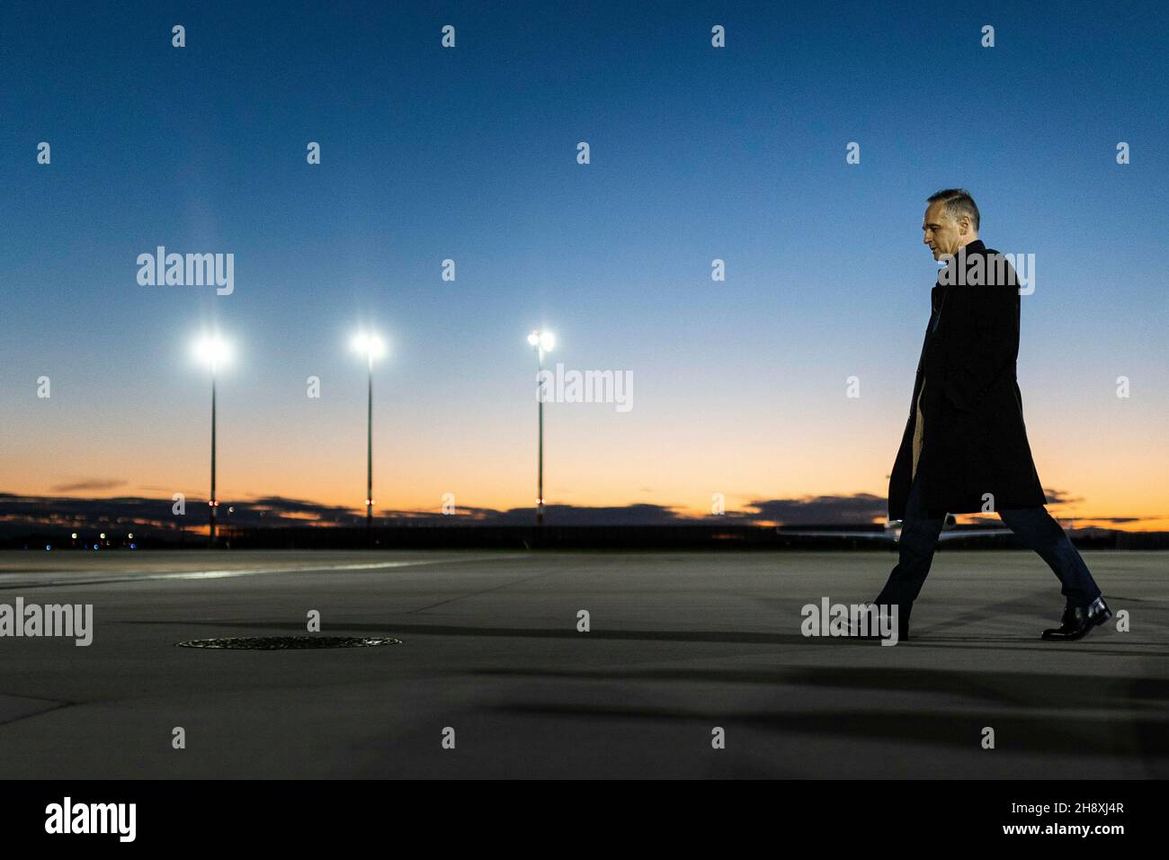 Landscape format qf horizontal walking walking walking walking walking ...