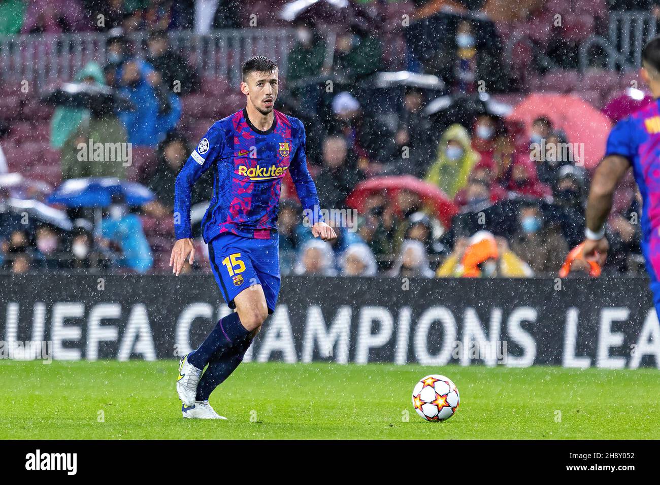 BARCELONA - NOV 23: Lenglet in action during the Uefa Champions League ...