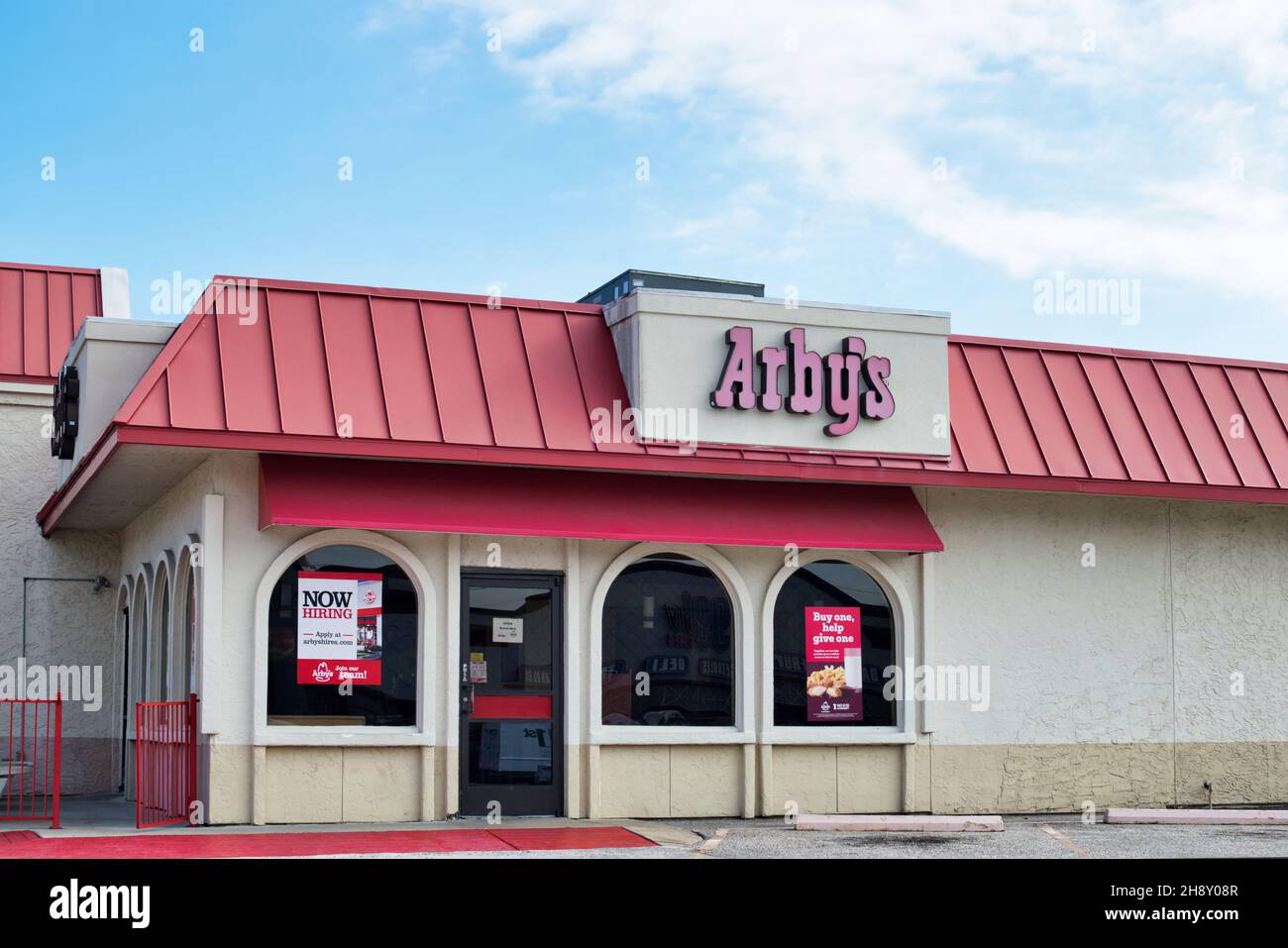 Food storefront hi-res stock photography and images - Alamy