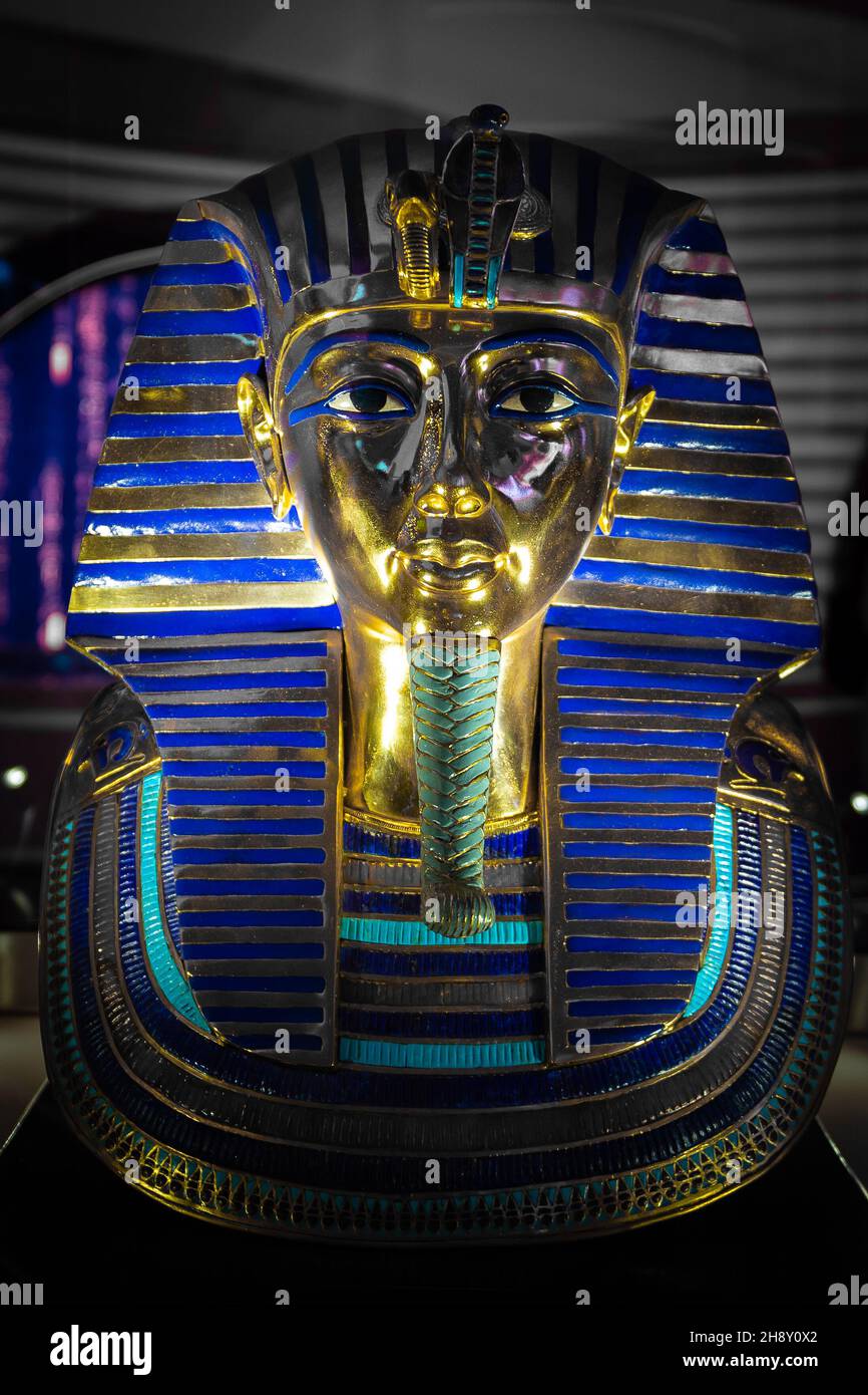Dubai, UAE, 15.11.2021. Modern replica of the Golden Mask of King ...