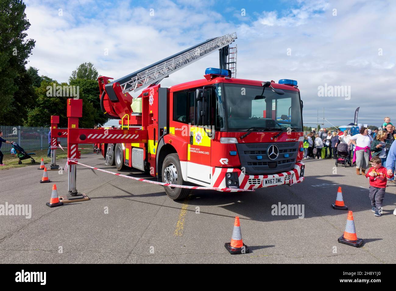 Mercedes fire truck hi-res stock photography and images - Alamy