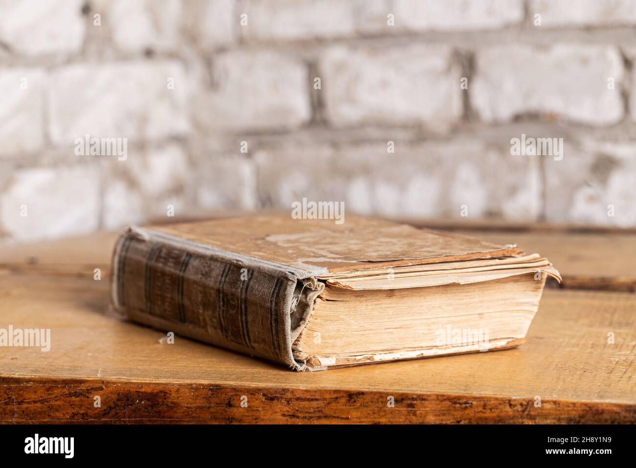 Binding room hi-res stock photography and images - Alamy