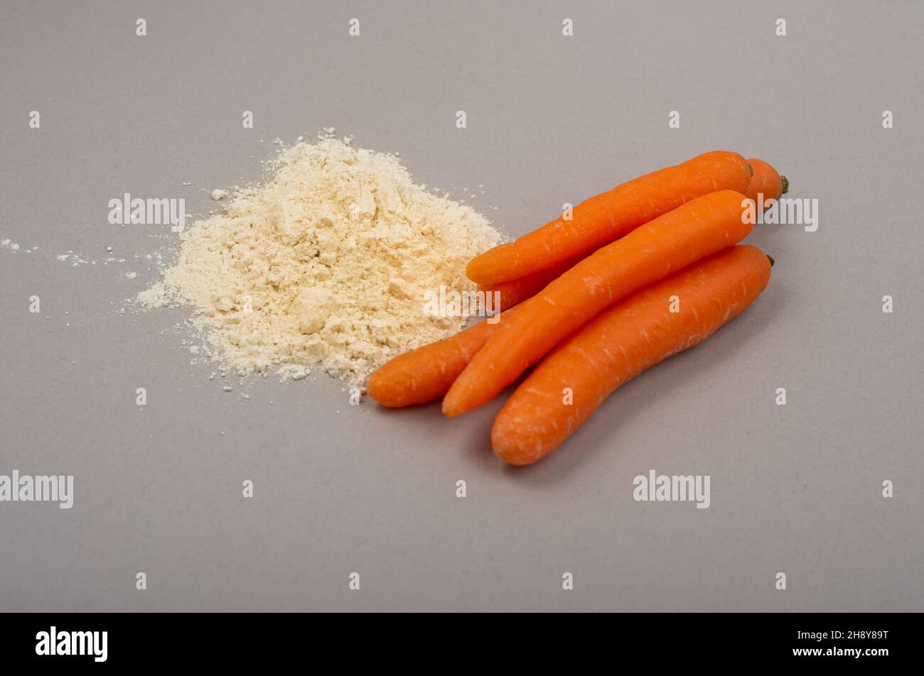 Carrot powder, organic home made cosmetic ingredient Stock Photo - Alamy