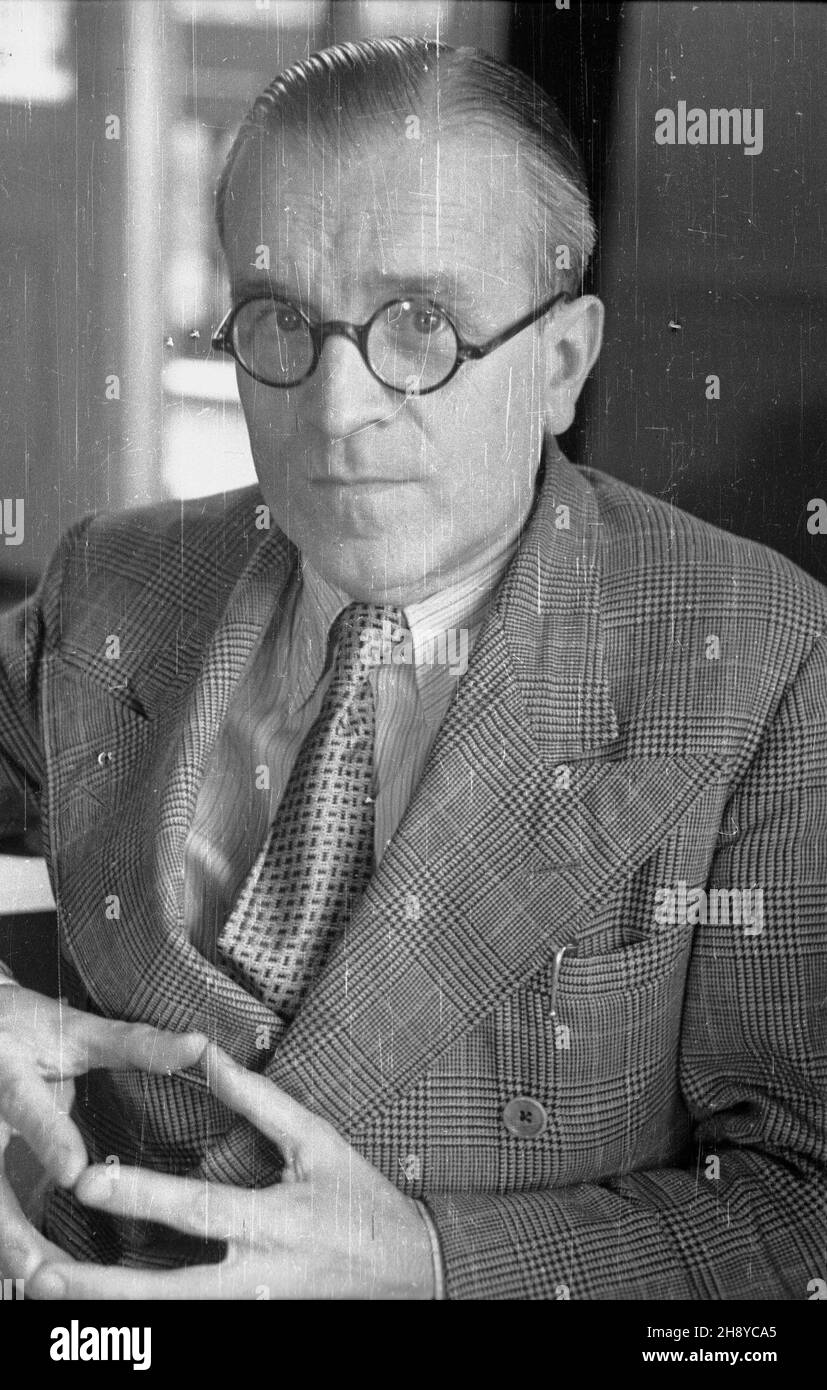 Roman jasinski hi-res stock photography and images - Alamy