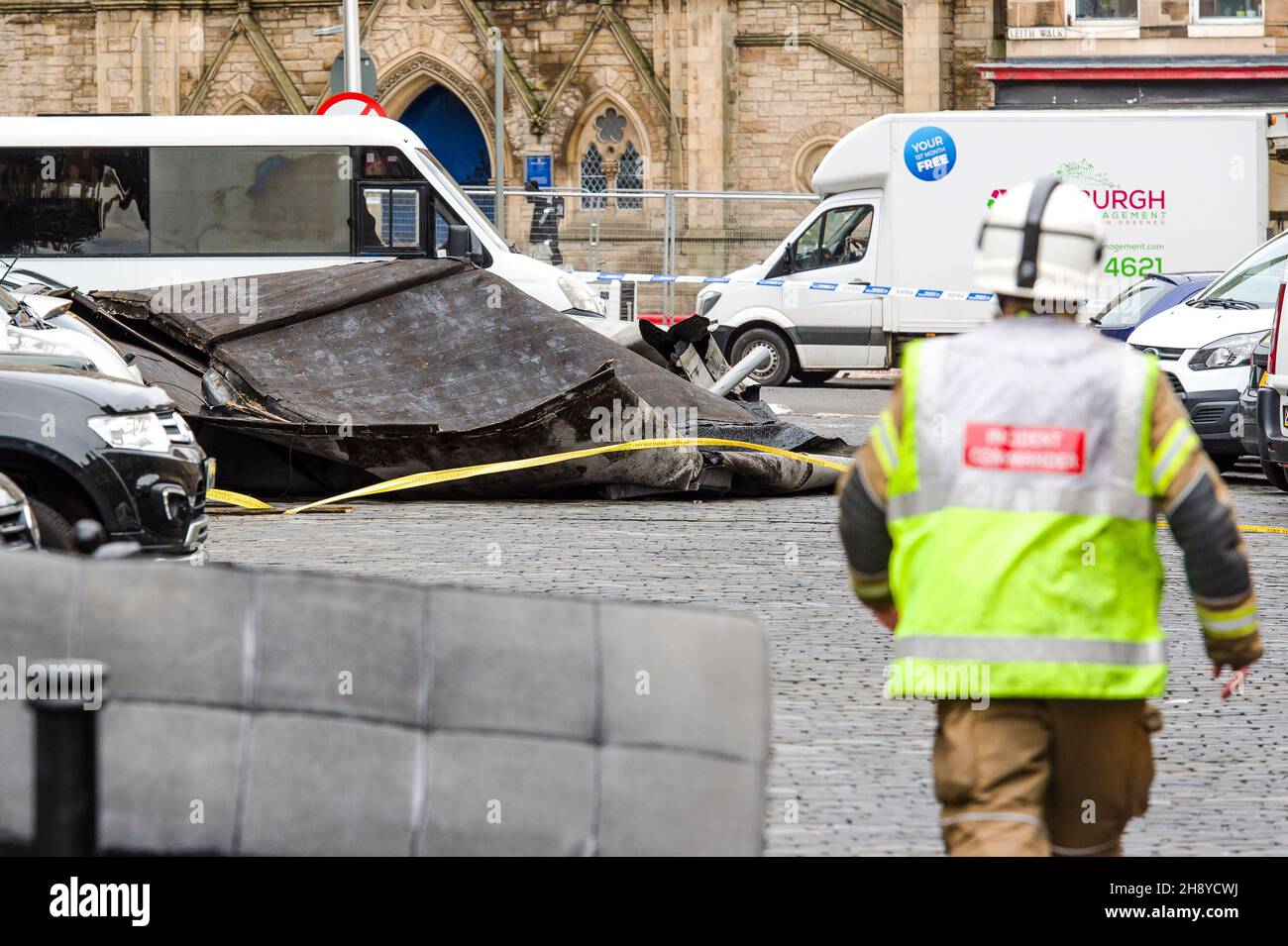 Large parts of roofing falls on Iona street in Edinburgh, this is due ...