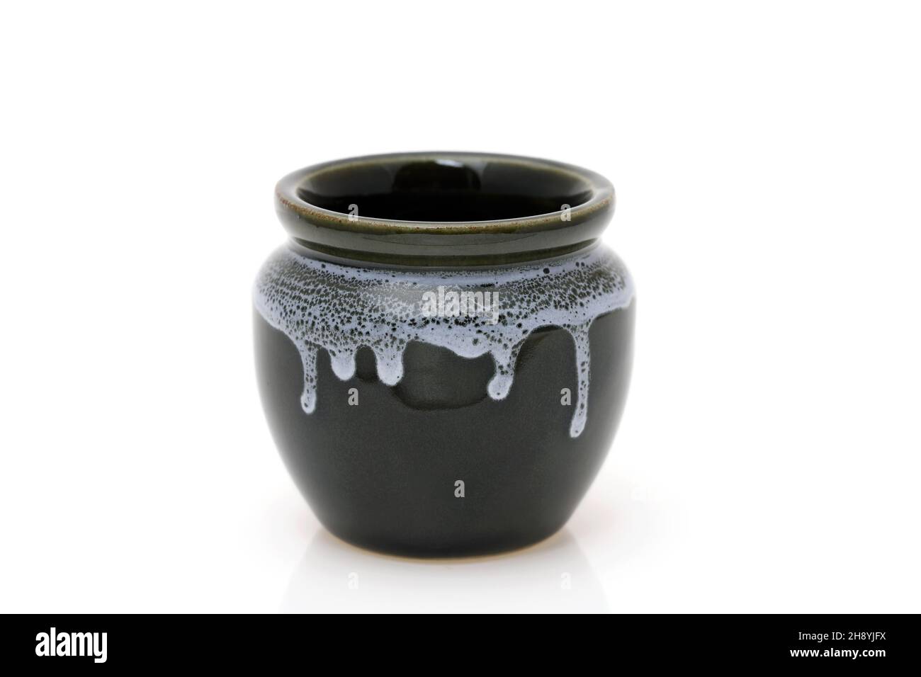 Japanese traditional clay pot on white background Stock Photo - Alamy