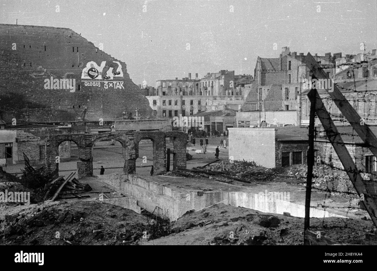 War ravaged city hi-res stock photography and images - Alamy