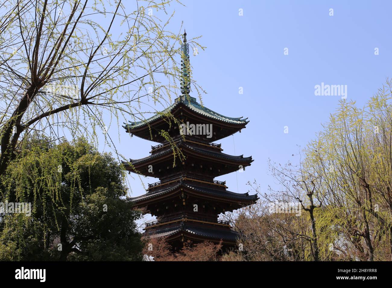 Ueno Tokyo Temple Stock Photo - Alamy