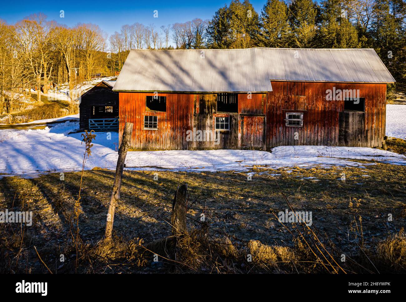 Vermont river farm hi-res stock photography and images - Alamy