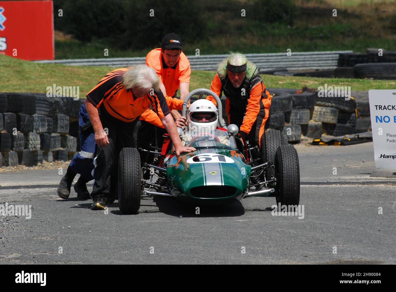 Phil Foulkes #61 Lotus 20/22, 1961 100cc Formula Junior at the NZFMR ...